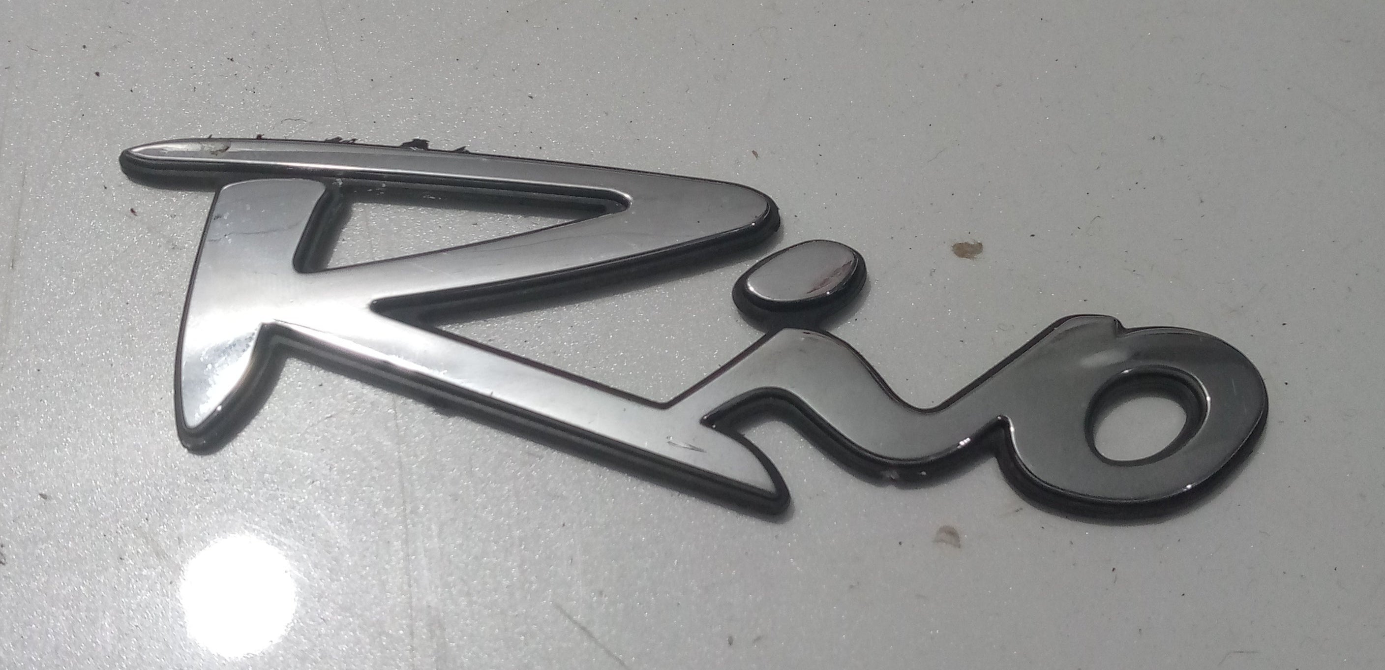 Emblema Letra Rio KIa – Canayaq